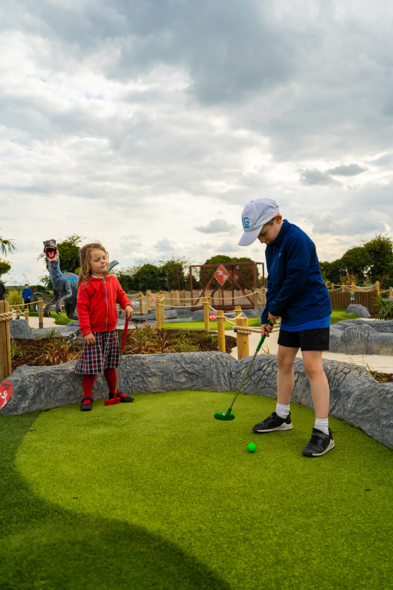 Home - Kingsway - Golf Centres - Royston, Cambridge, Biggleswade
