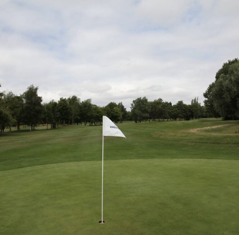Home - Kingsway - Golf Centres - Royston, Cambridge, Biggleswade
